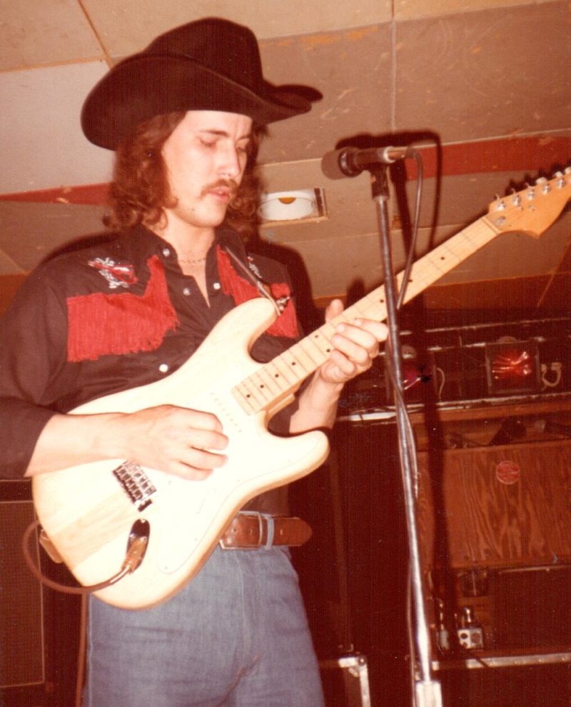 IVORY | LEGENDARY ROCK & ROLL