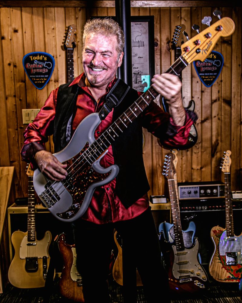 IVORY | LEGENDARY ROCK & ROLL