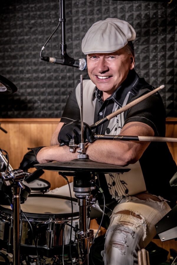 IVORY | LEGENDARY ROCK & ROLL